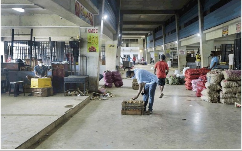 මැනිං වෙළෙඳපොළ පාළුවෙයි - Read Sri Lanka